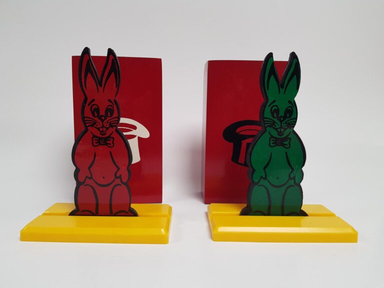 Hippity Hop Rabbits Mini (0466C4) - Dynamite Magic Shop